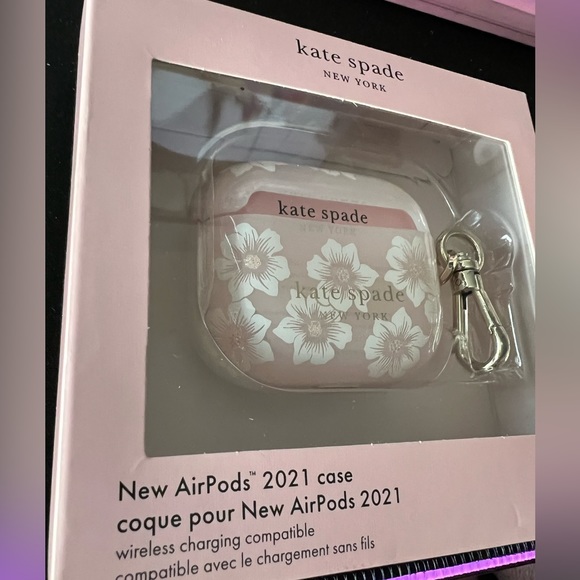 kate spade | Other | Kate Spade 22 Airpod Case | Poshmark